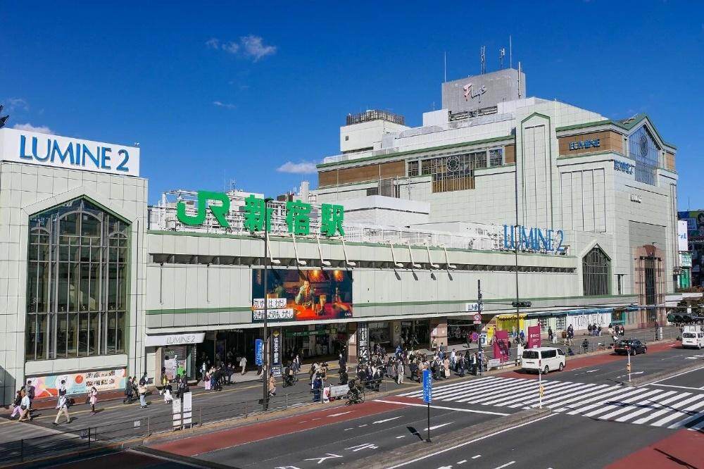 2026 Shinjuku Station Guide: Transfers, Exits & Route Tips | Japan Train